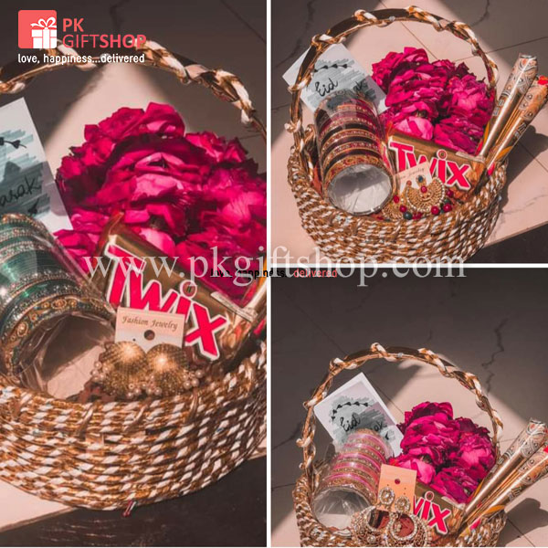 Send LOVELY EID GIFT BASKET to Pakistan | Online Gifts delivery in Pakistan