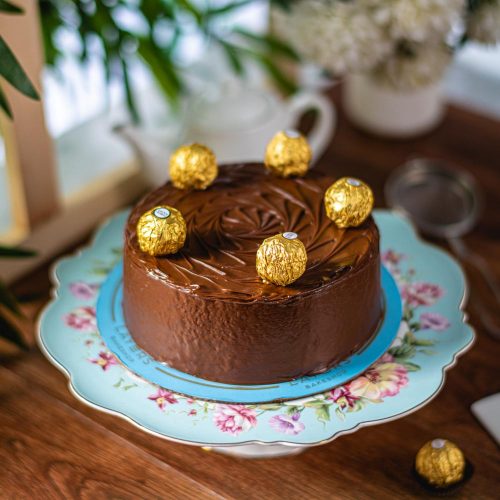Send FERRERO ROCHER CAKE BY LAYERS BAKESHOP to Pakistan | Online Gifts ...