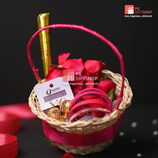 Send Gifts to Pakistan | Online Gifts delivery in Pakistan | Gift to ...