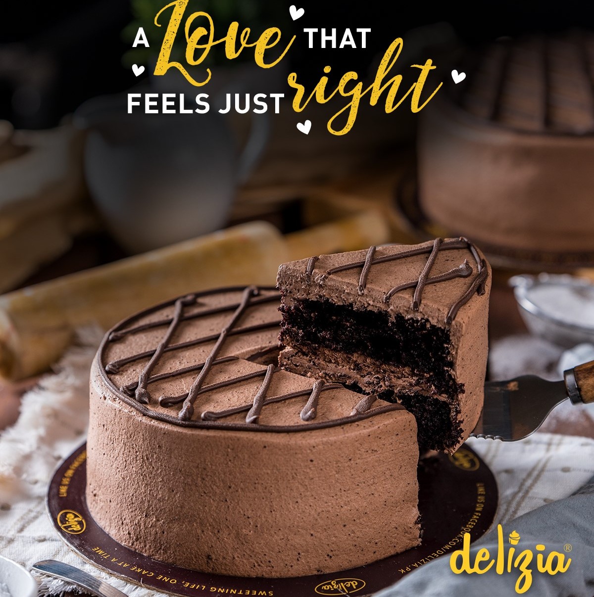 Send CHOCOLATE MOUSSE CAKE BY DELIZIA CAKES to Pakistan | Online Gifts ...