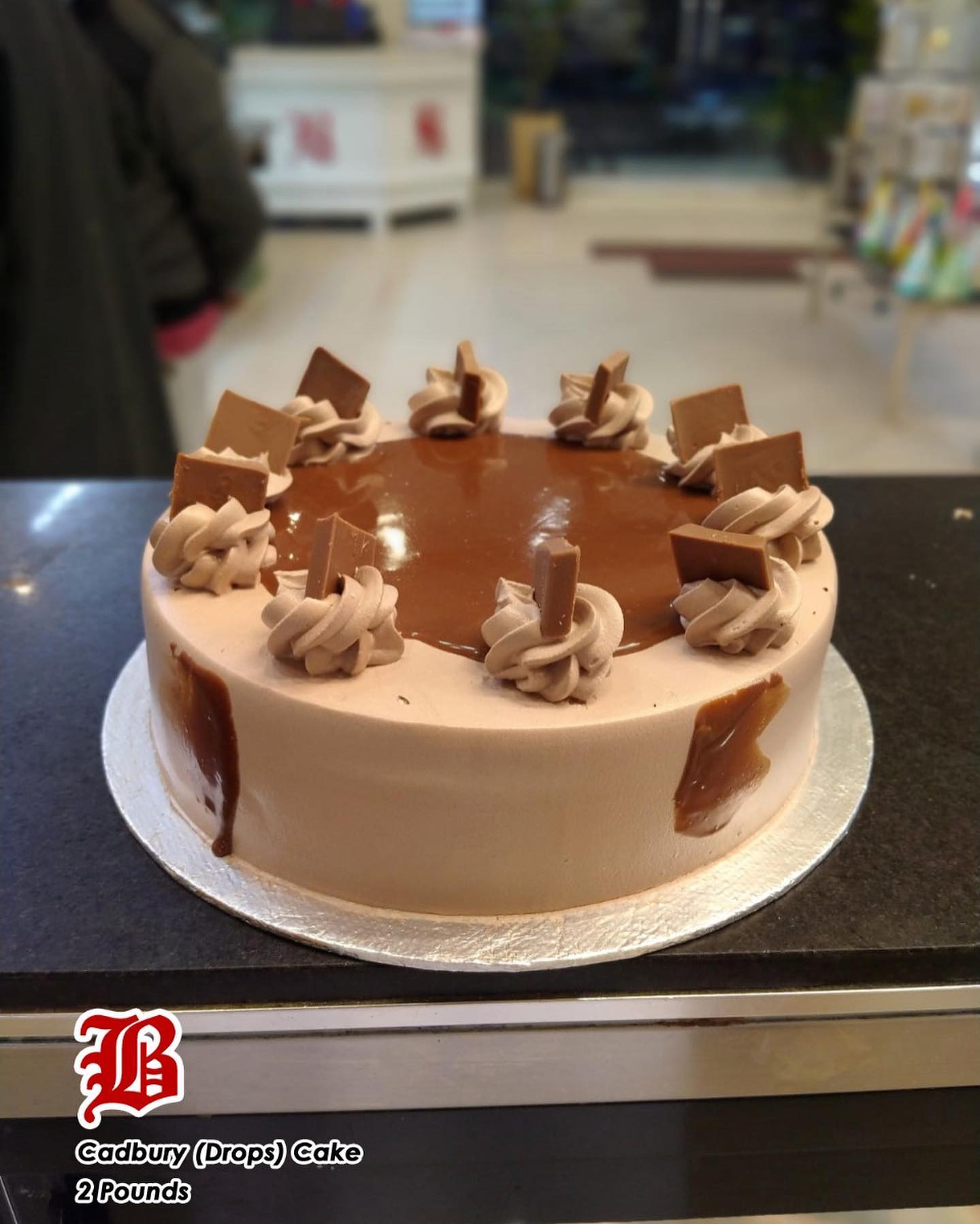 Send CADBURY DROPS CAKE BY THE BAKERS INN to Pakistan | Online Gifts ...