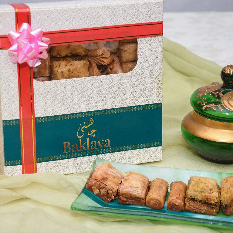 Send ASSORTED BAKLAVA BOX 500 GRAMS - CHASHNI to Pakistan | Online ...