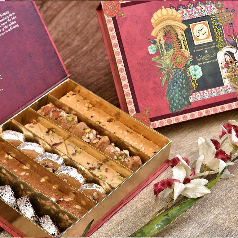 Send MNR GIFT BOX 1 KG - CHASHNI to Pakistan | Online Gifts delivery in ...