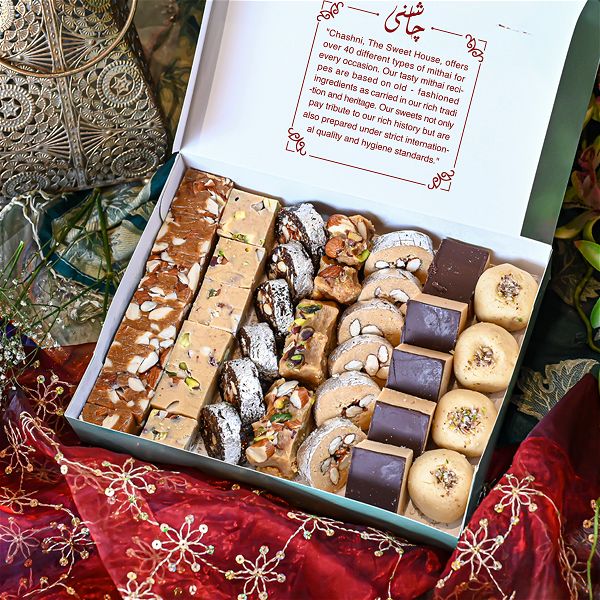 Send ASSORTED SWEETS BOX 4 - 2 KG - CHASHNI to Pakistan | Online Gifts ...