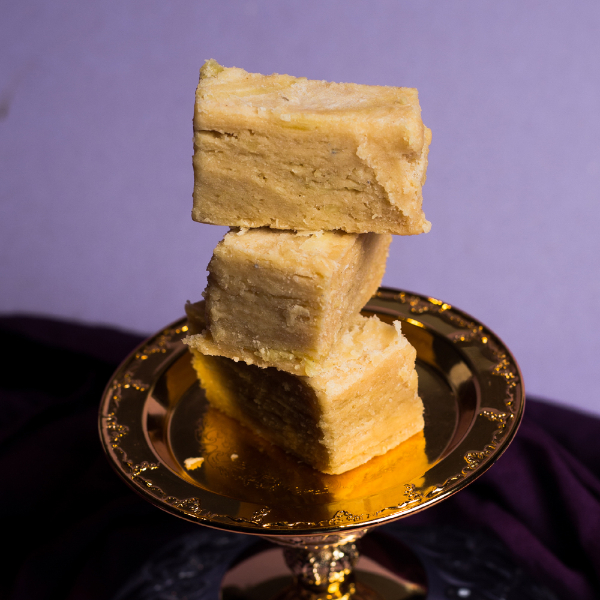 Send 1 KG COCONUT PATEESA - JALAL SONS to Pakistan | Online Gifts ...