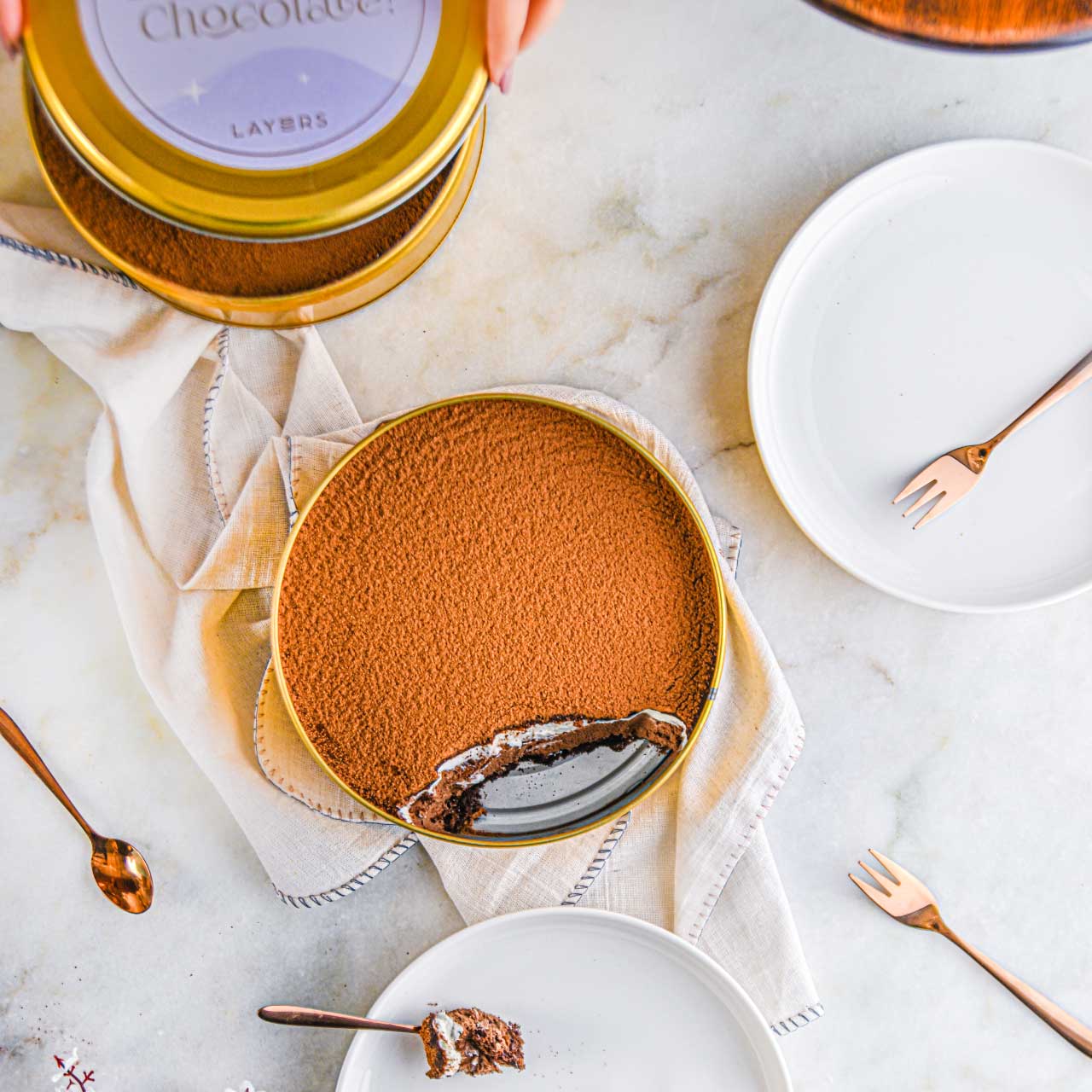 Send CHOCOLATE DREAMCAKE BY LAYERS BAKESHOP to Pakistan | Online Gifts ...